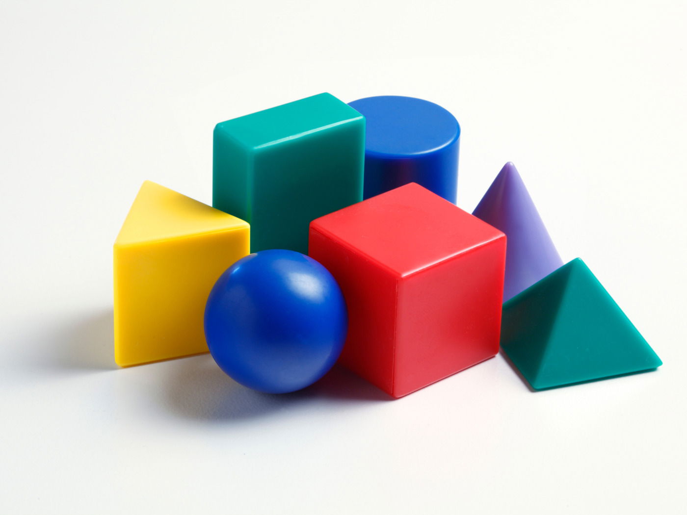 Formas Geométricas: o que são, quais são, nomes e exemplos - Significados