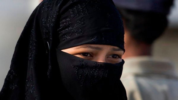 Burca: o que é e origem do vestuário tradicional muçulmano - Significados