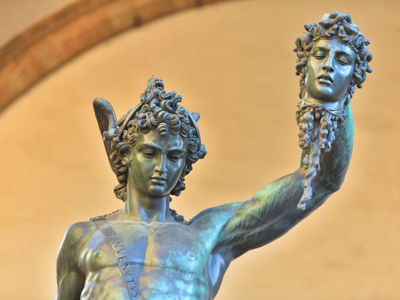 Desenho Do Escudo De Perseu Perseu Ilustrações, Vetores E Clipart De