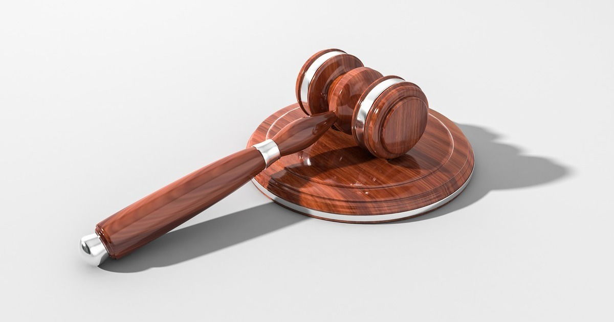 Requerente, requerido, réu e autor: o que é e diferença - Significados